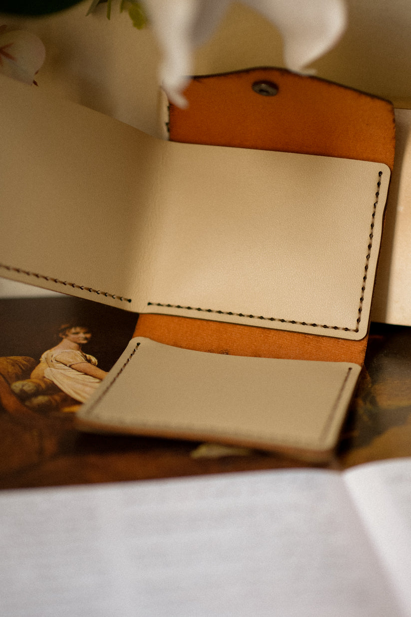 ATIQA WALLET – gallery Atiq